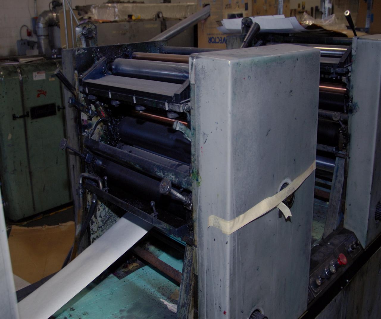 Lot #41: 1978 Didde-Glaser Web Press Model B/DG175 4 color with 2 ...